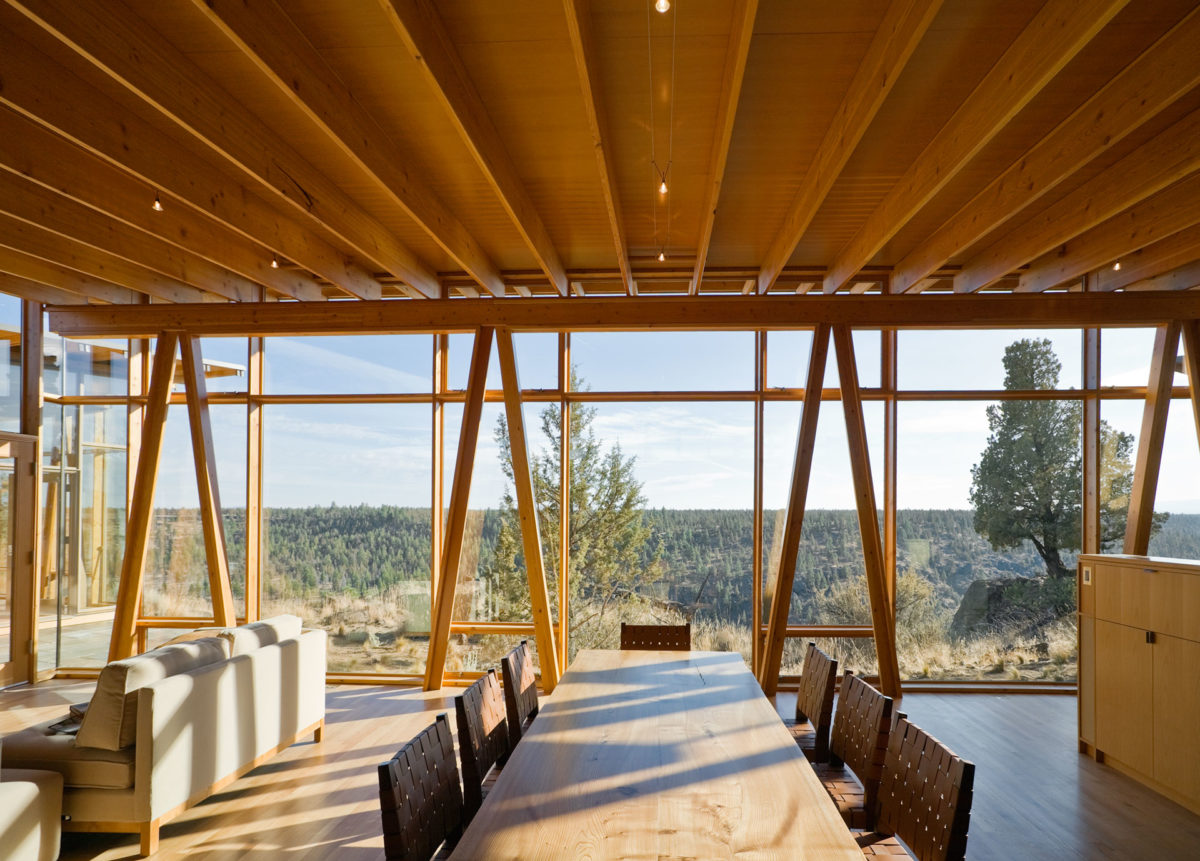 Famous Tree Residence - R&H Construction