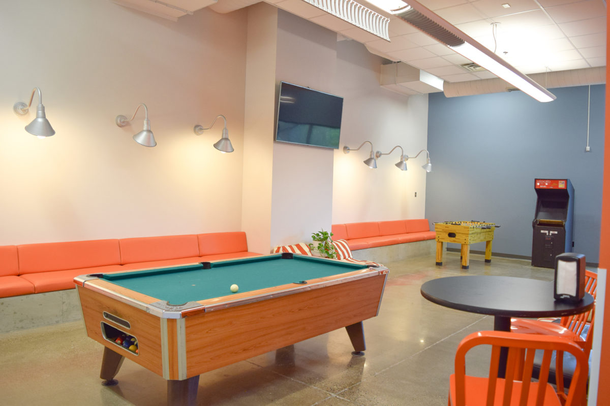 Consumer Cellular - R&H Construction | Office Construction